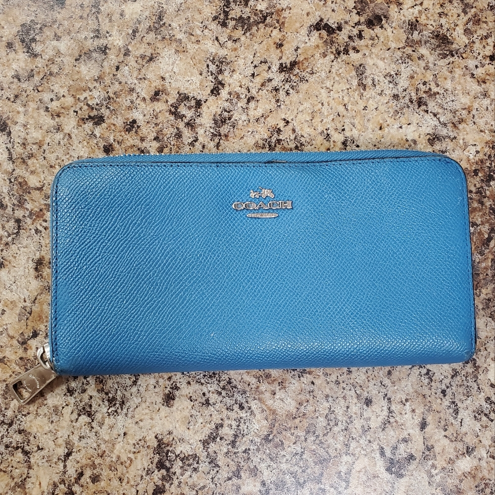 Saffiano Leather Coach Beautiful Blue Large Wallet - Gem